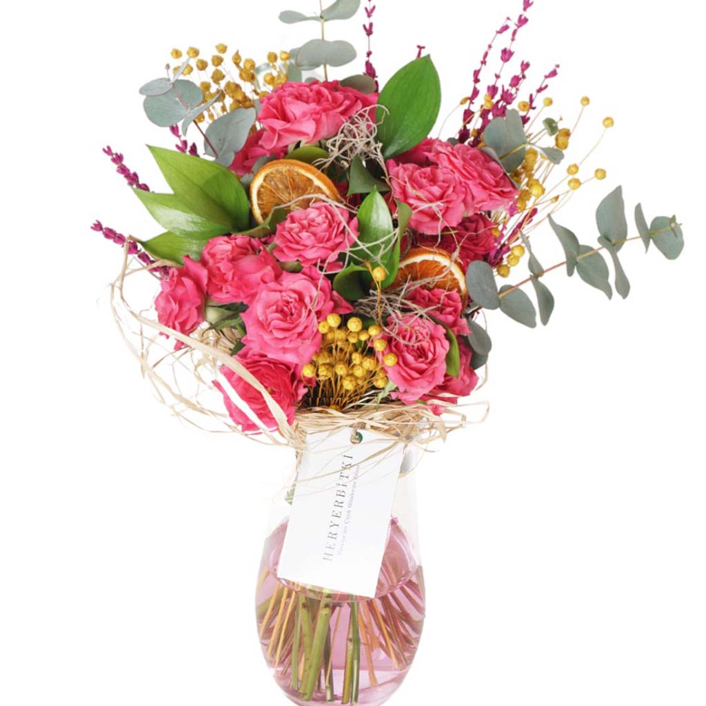 Pink Bouquet (Pembe Güller Buketi)
